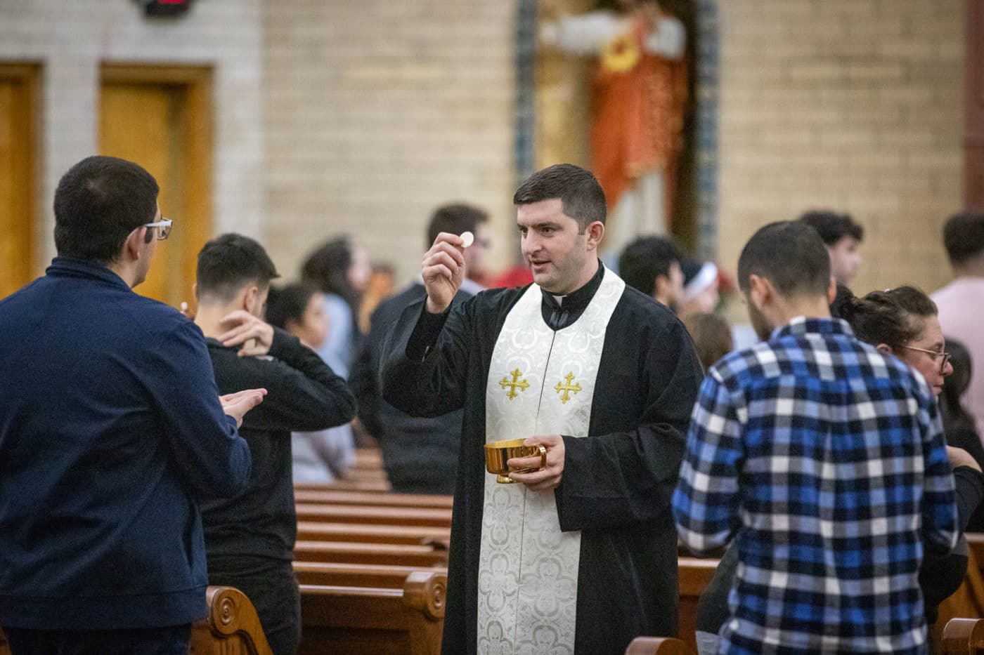 Mass & Blessing for Youth Group Leaders & Evangelizers - Chaldean ...